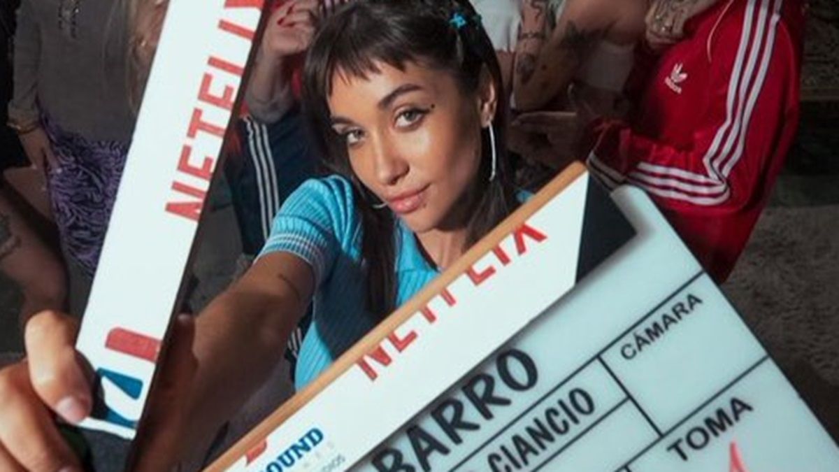 La primera foto de María Becerra en las grabaciones de En el Barro