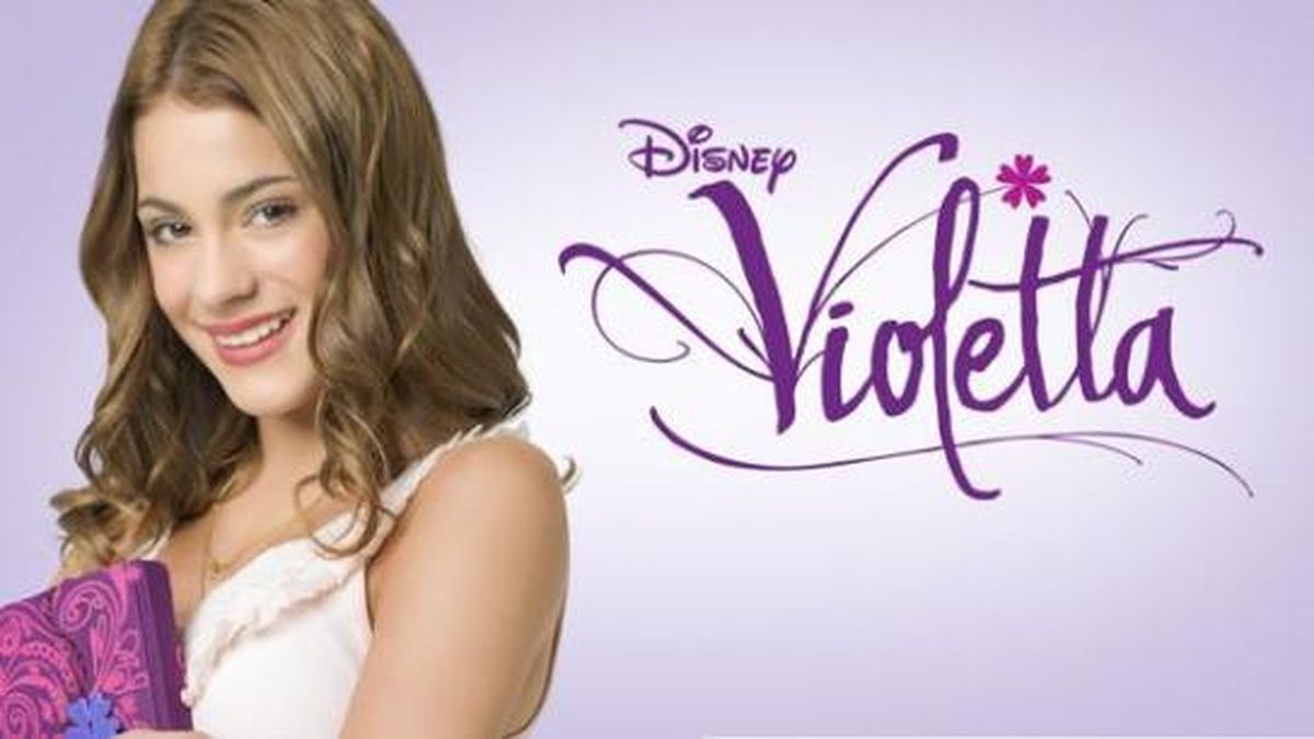 ¿Cuántos años tenía Tini Stoessel en Violetta?