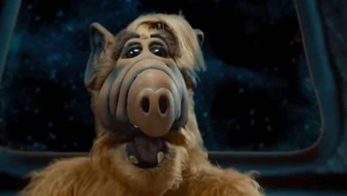 ¿Qué pasó con el esperado debut de Alf en América TV?
