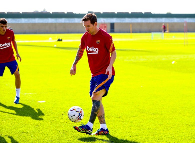 Lionel Messi presentó su nuevo look