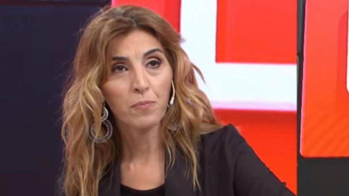 Karina Iavícoli tuvo un pequeño accidente en plena transmisión de ... Karina Iavícoli tuvo un pequeño accidente en plena transmisión de ...
