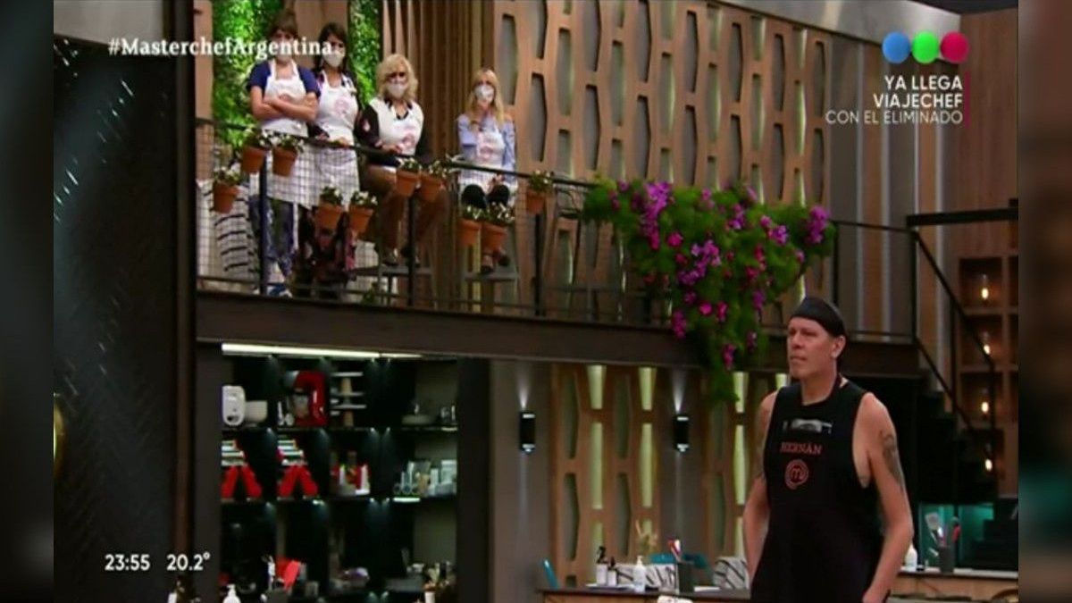 Hernán el loco Montenegro y CAE fuera de Masterchef Celebrity