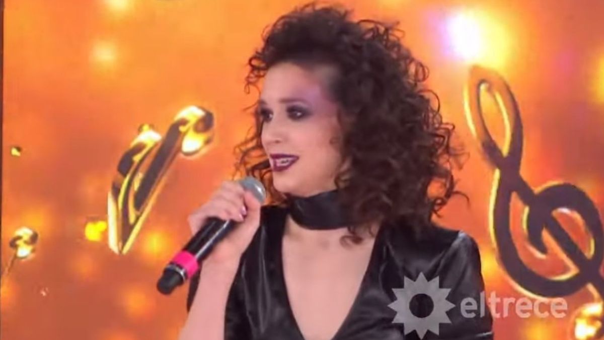 ¡Desmedida! Flor Anca pidió ayuda para salir del piso del Cantando ante ...