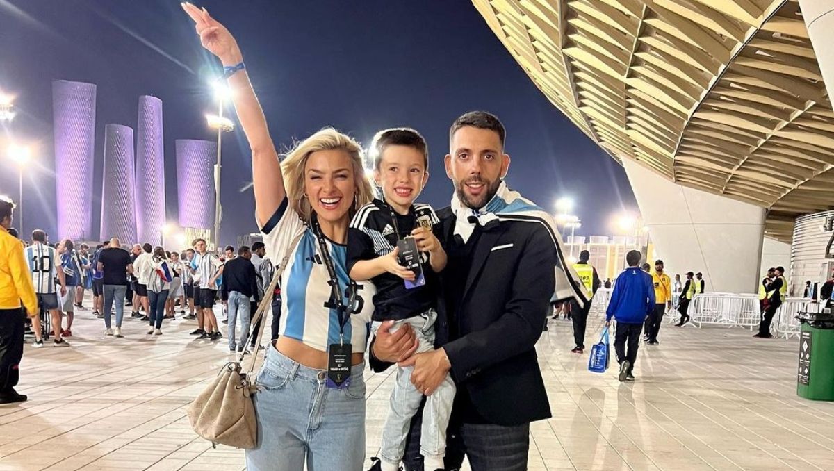 ¡Privilegiada! La foto de Ailén Bechara y su familia con los jugadores ...