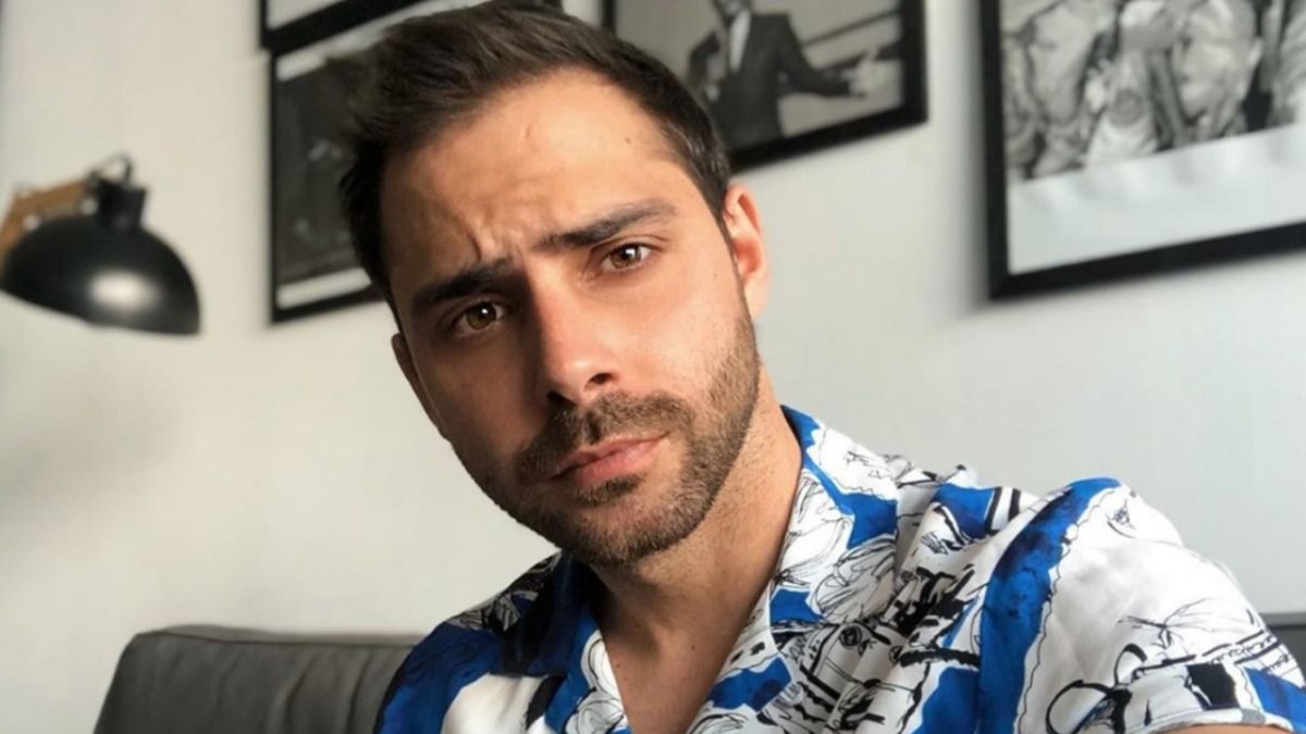 Así era Grego Rosello cuando hizo una participación en Casi Ángeles