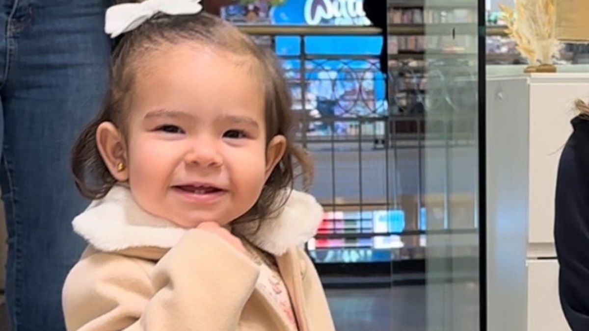 Barby Franco mostró la faceta de modelo de su hija Sarah Burlando