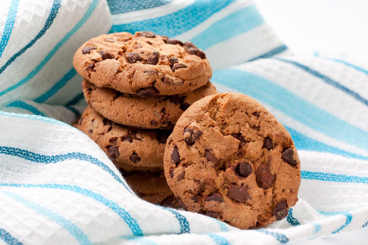 Receta de cookies con chips de chocolate ¡En menos de 20!