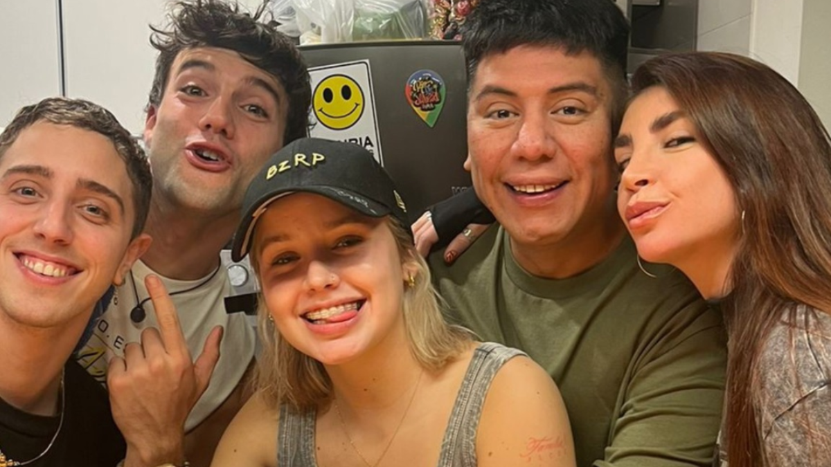 Así fue el reencuentro de Coty Romero, Cris Vanadia y todo el stream ...