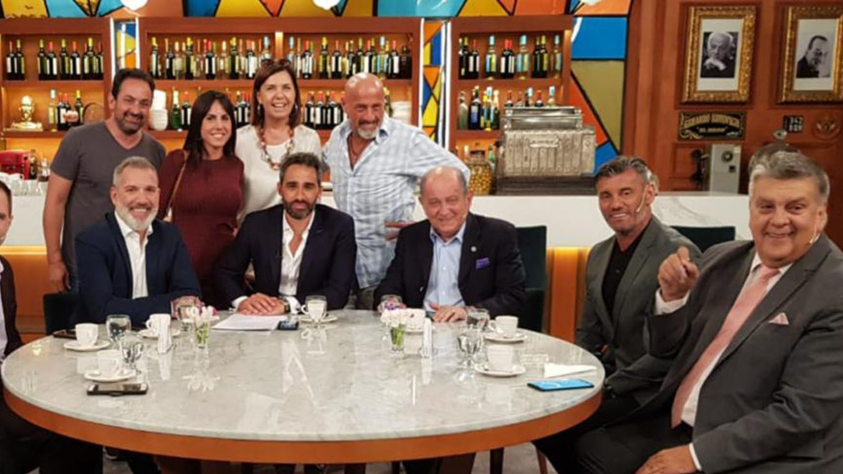 Marina Calabró reveló quién será la famosa nueva conductora de Polémica ...